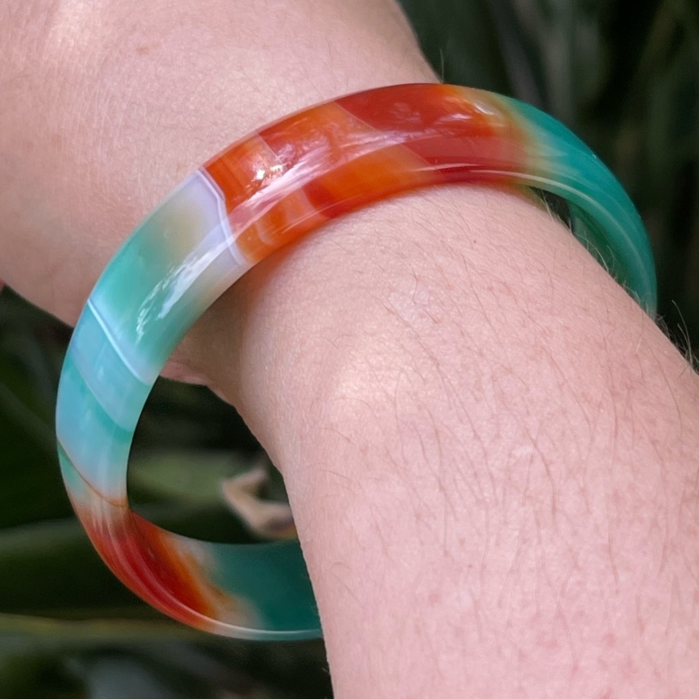 Carved Banded Agate Bangle Bracelet - Gem